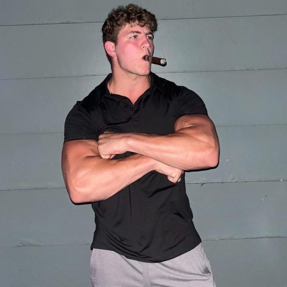 Bloomingdale's | Shirts | New Bloomingdales The Mens Store Linen Party ...